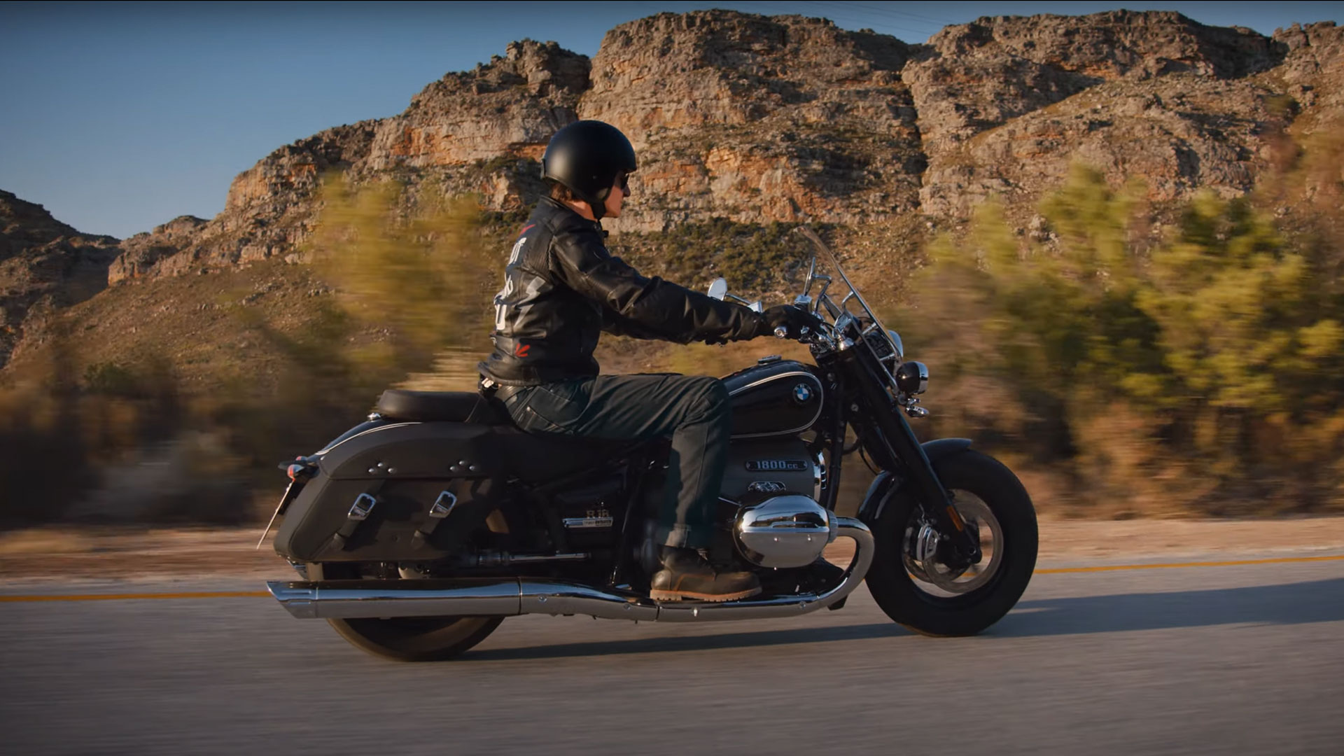 R 18 Classic | BMW Motorrad